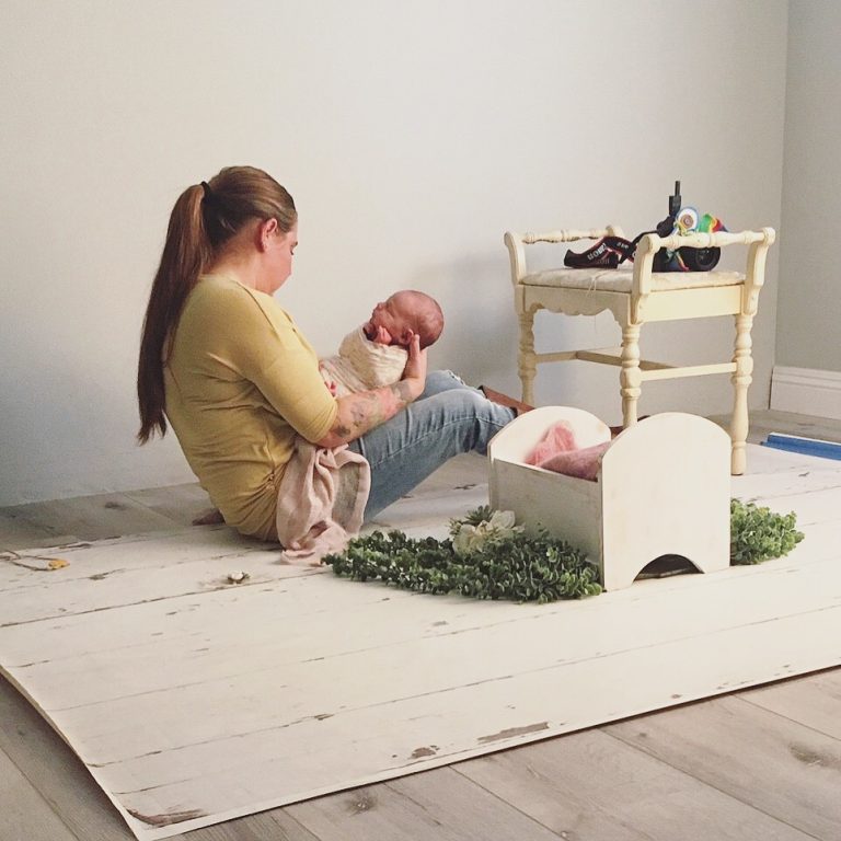 Tour the Studio » Jenn Tuttle Loveographer